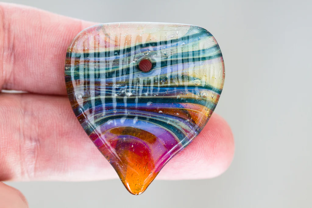 Glass and Stone Picks - Pickfetish: Pick Reviews and Guide.