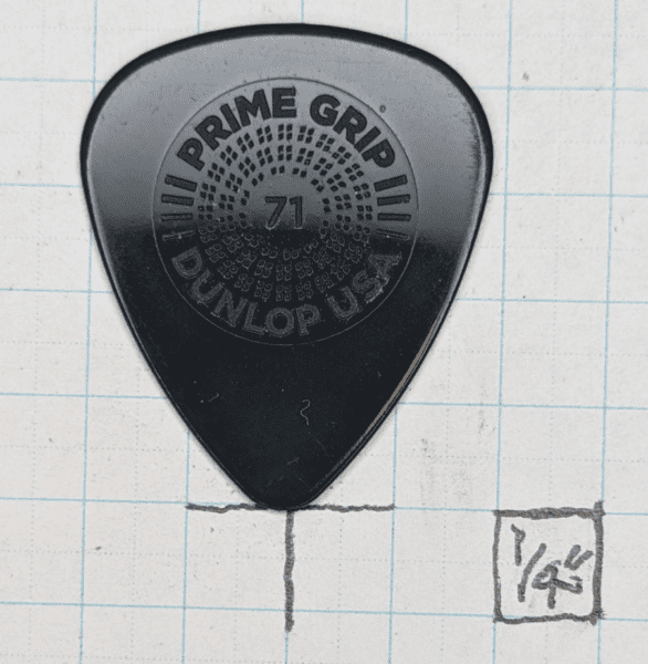 Dunlop Delrin 500 Prime Grip .71 - Pickfetish: Pick Reviews and Guide.